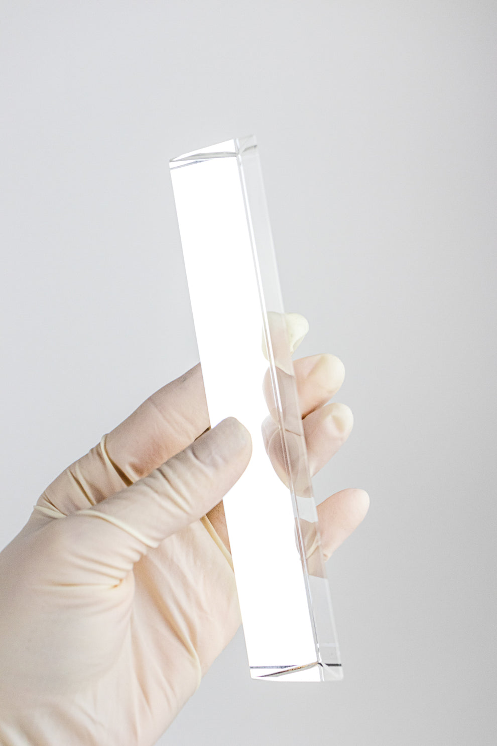 Ultra-High Clarity Glass Prism – Stemcell Science Shop
