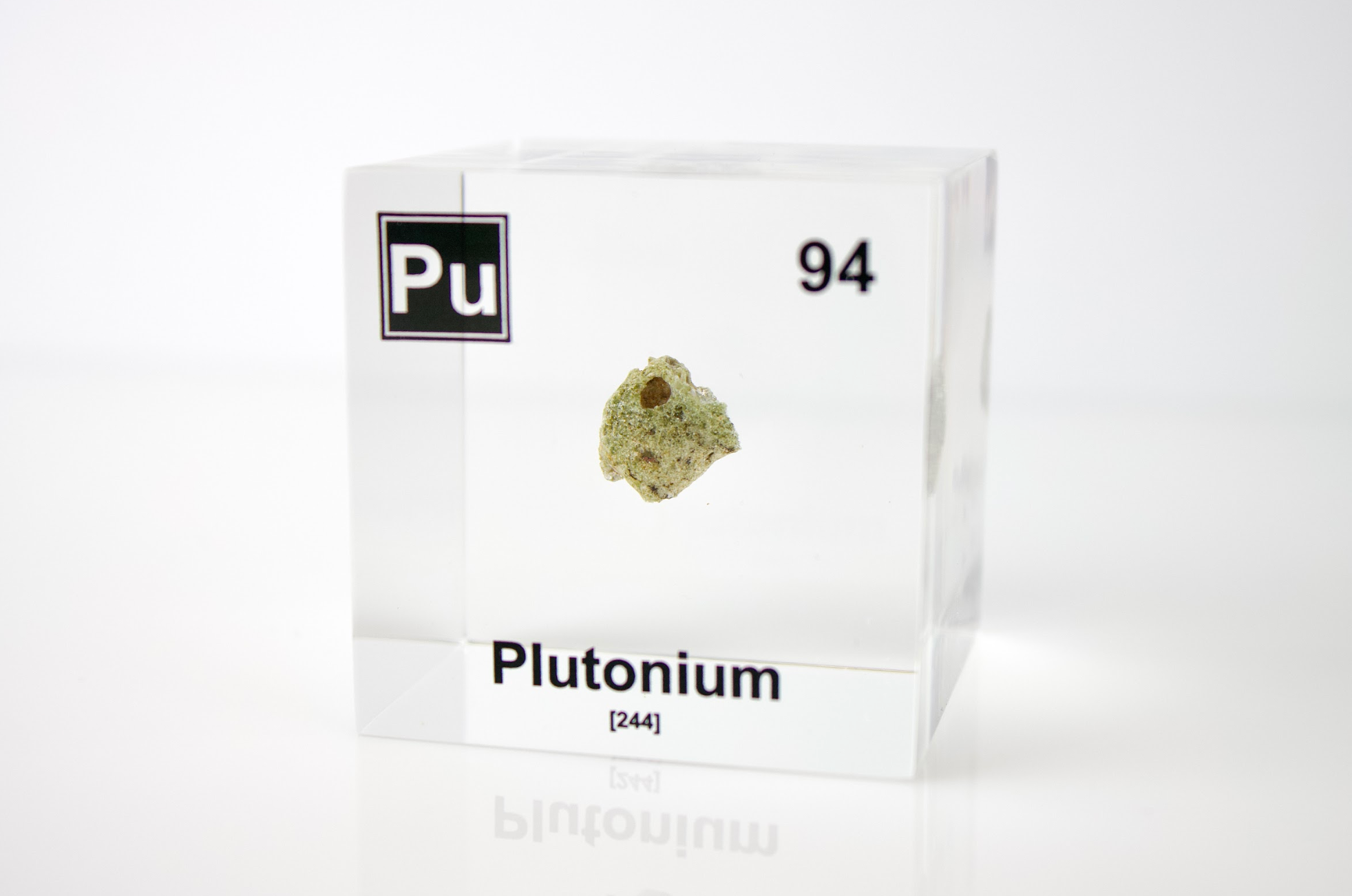 Plutonium (Trinitite) Element Cube - 2" Acrylic Display - Atomic Numbe ...