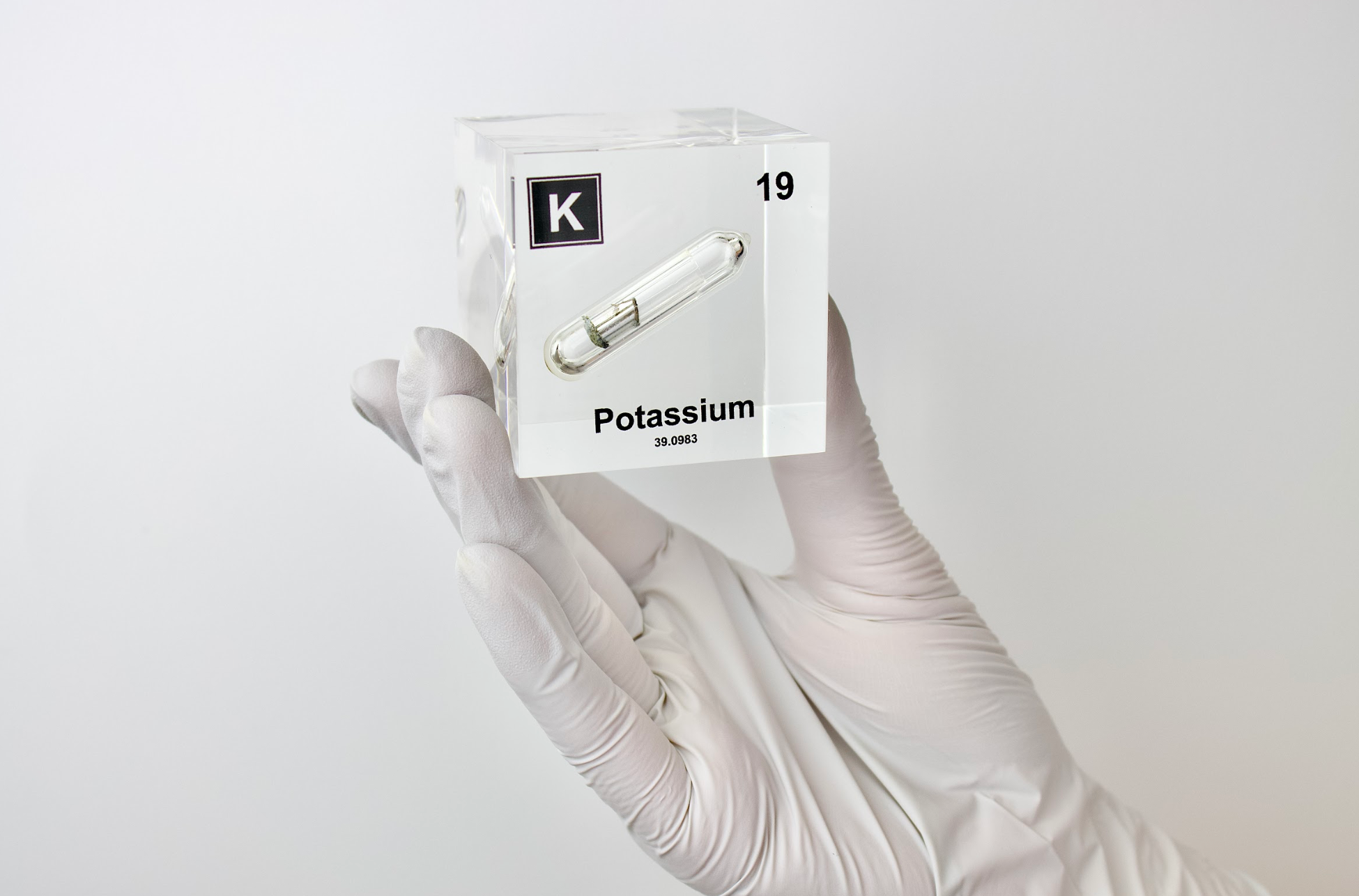 Potassium Element Cube - 2" Acrylic Display - Atomic Number 19 ...
